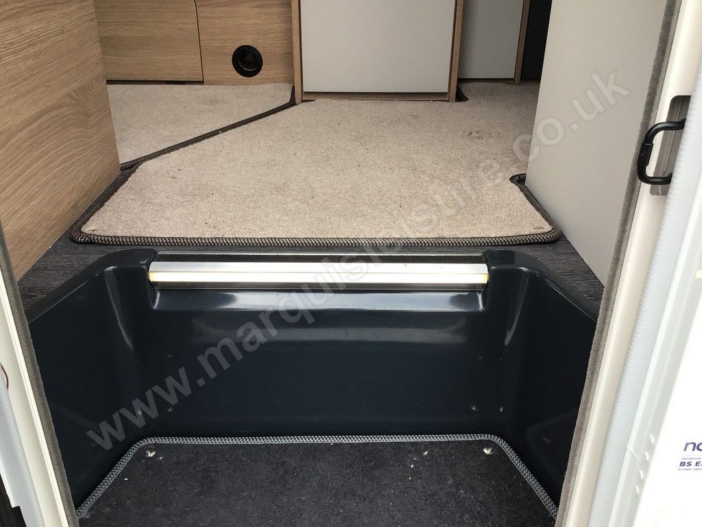 AUTO-TRAIL EXCEL 675 B 57592