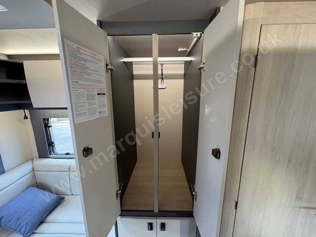 AUTO-TRAIL F-LINE F72 58402