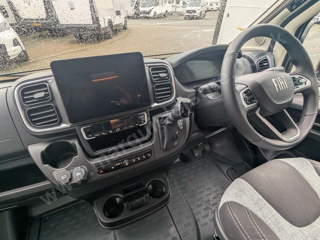 AUTO-SLEEPERS WARWICK DUO 59702