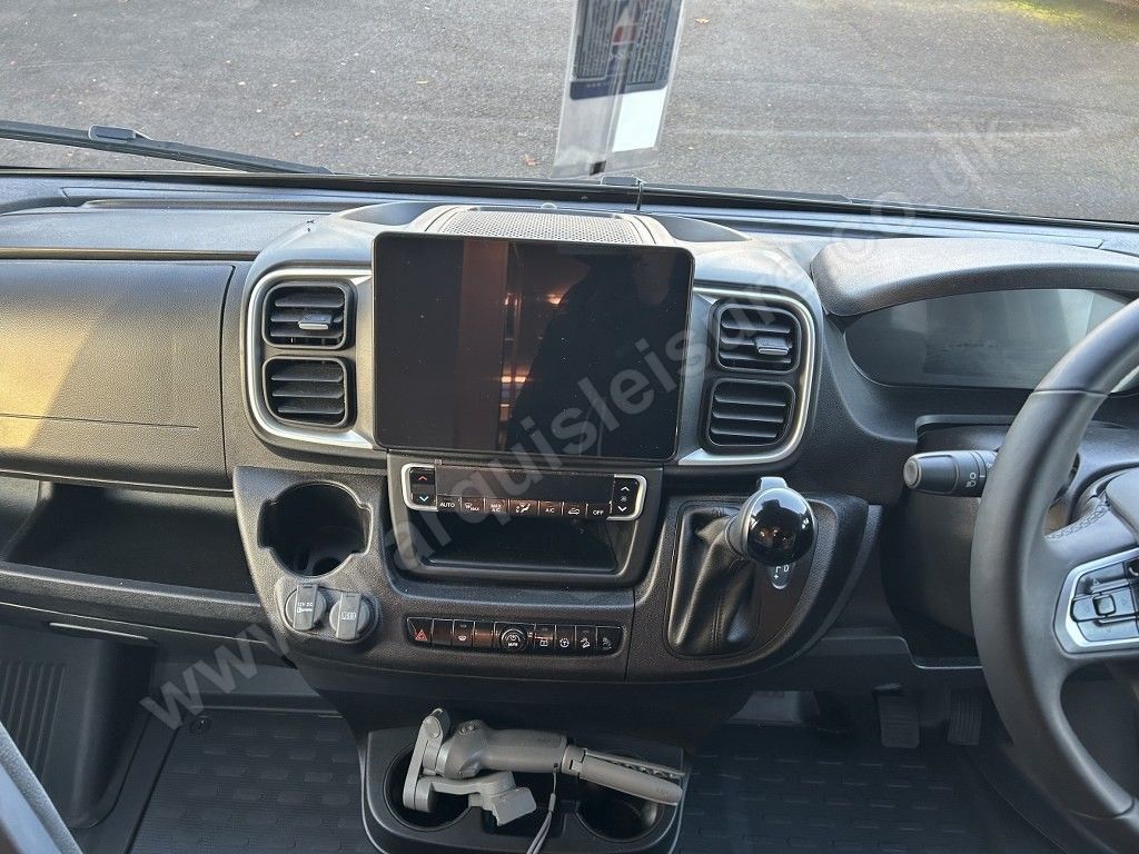 AUTO-SLEEPERS WARWICK DUO 60032