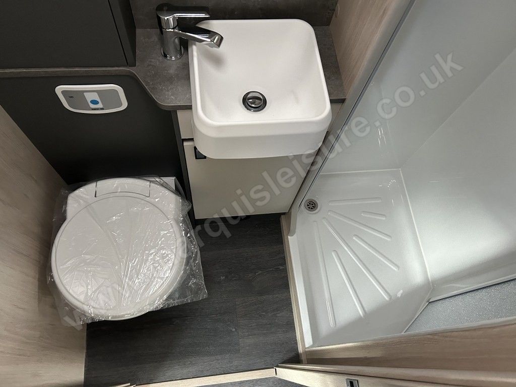 AUTO-TRAIL F-LINE F68 59499